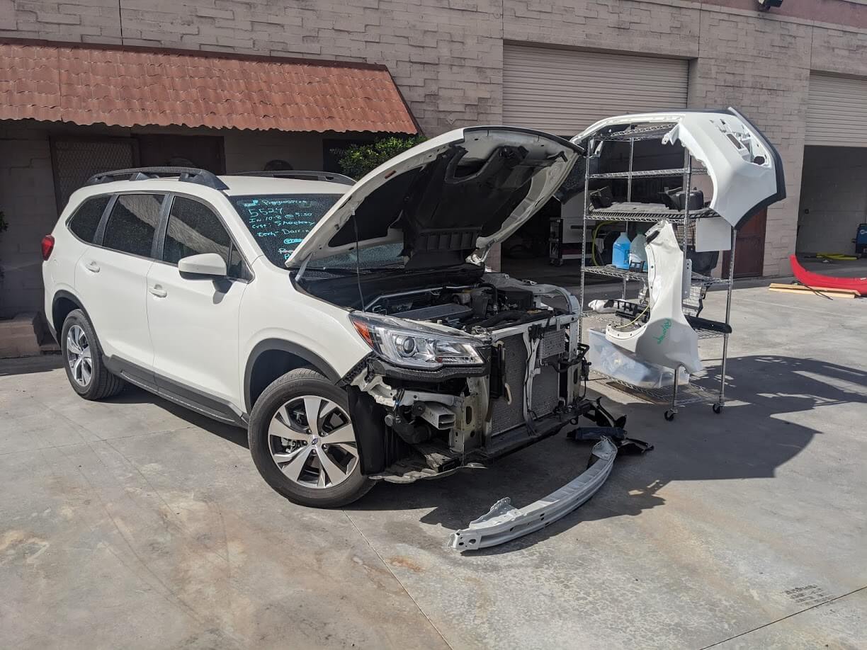 Collision Repair Tucson | Formula 1 Collision Center